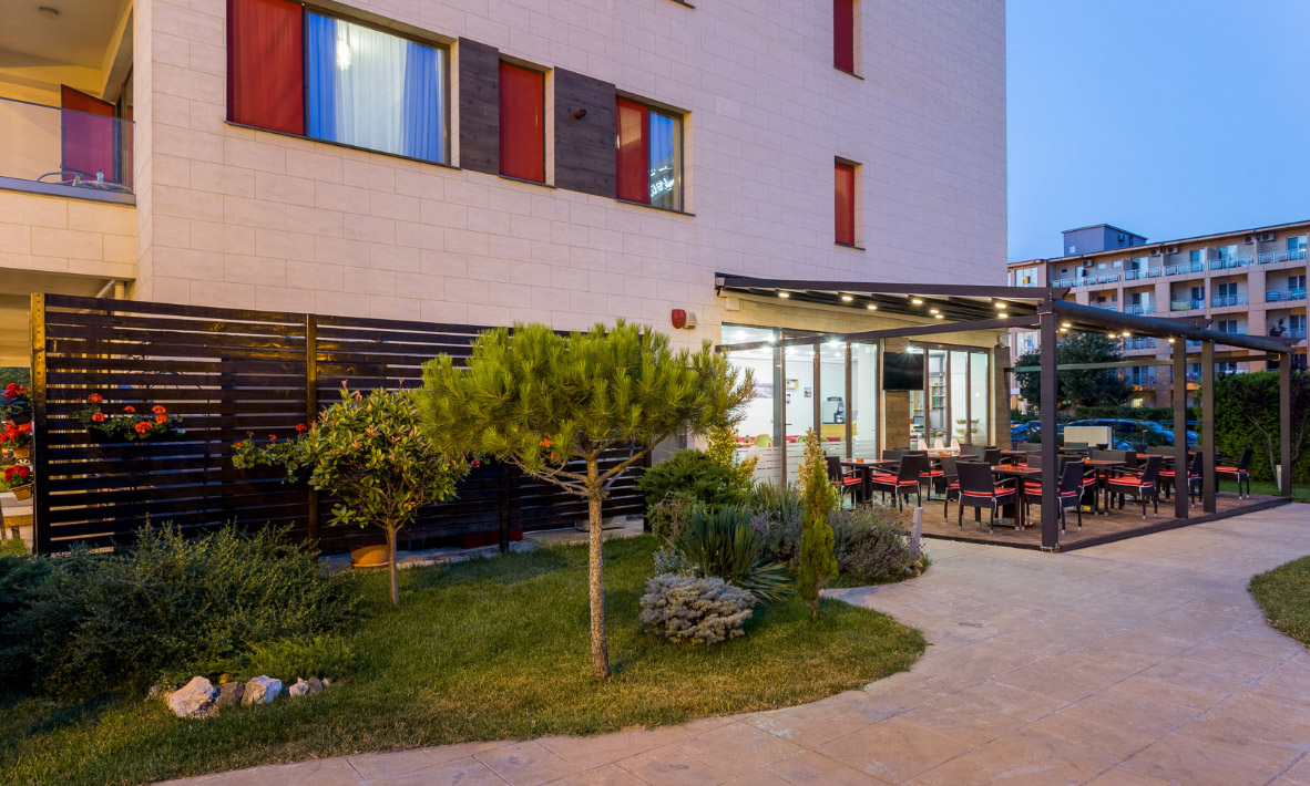Tomis Garden - Edelweiss Gardens | Amenajari de gradini, sisteme de ...
